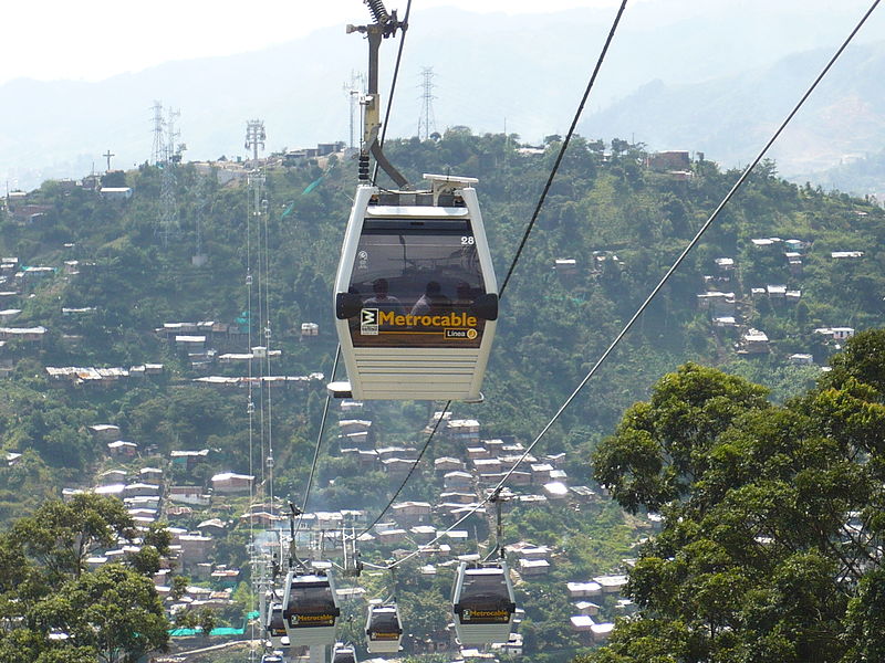 Tour de arquitectura en Medellín || Guía de viaje, qué ver y qué hacer